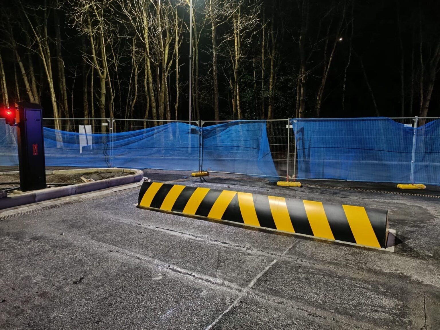 Automatic Road Blockers – Edinburgh, Scotland - Auto Mate Systems Ltd.